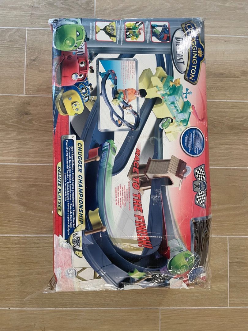 Chuggington Die cast train set box slightly damaged but die cast in ...