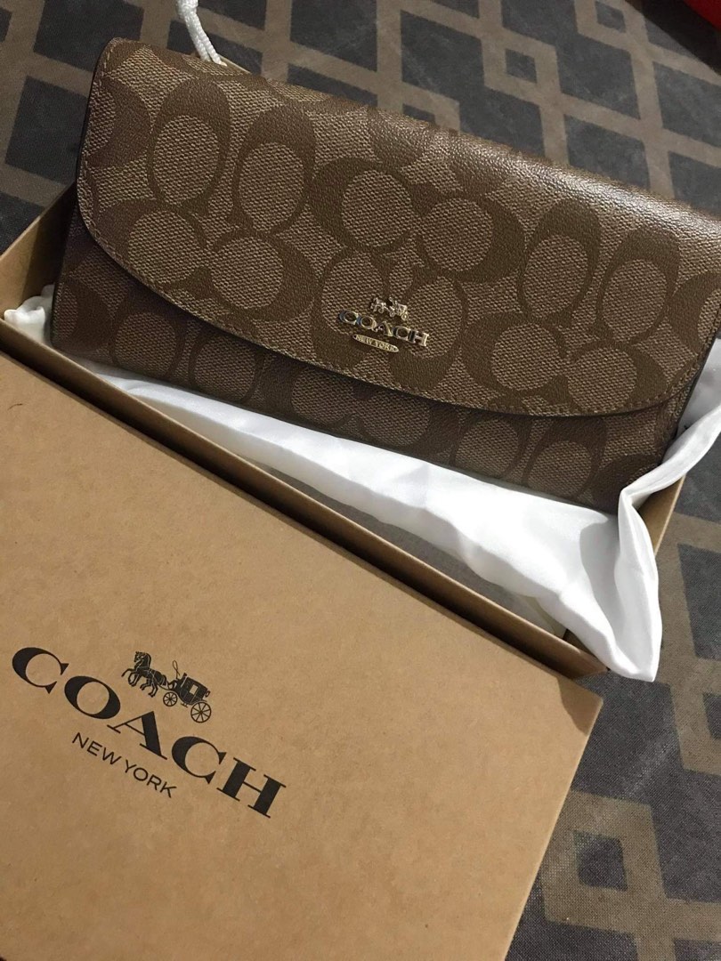 COACH Leather Slim Envelope Wallet, Luxury, Bags & Wallets on Carousell