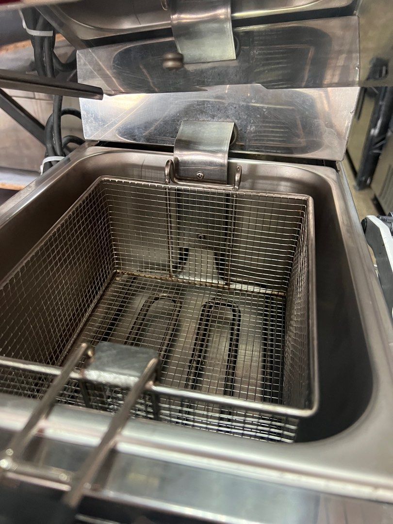 Crown Counter Top Electric Deep Fryer/ Small Commercial Fryer, TV ...