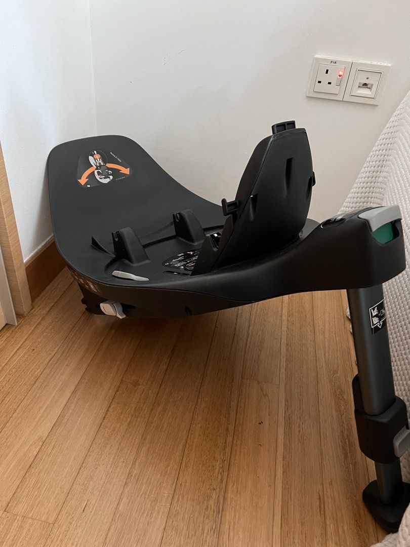Cybex Base Sirona Z i-size, Babies & Kids, Going Out, Car Seats on ...