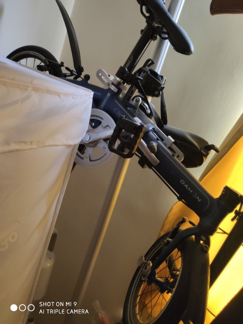 Dahon dove 412 14吋 摺疊單車, 運動產品, 單車及配件, 單車 - Carousell