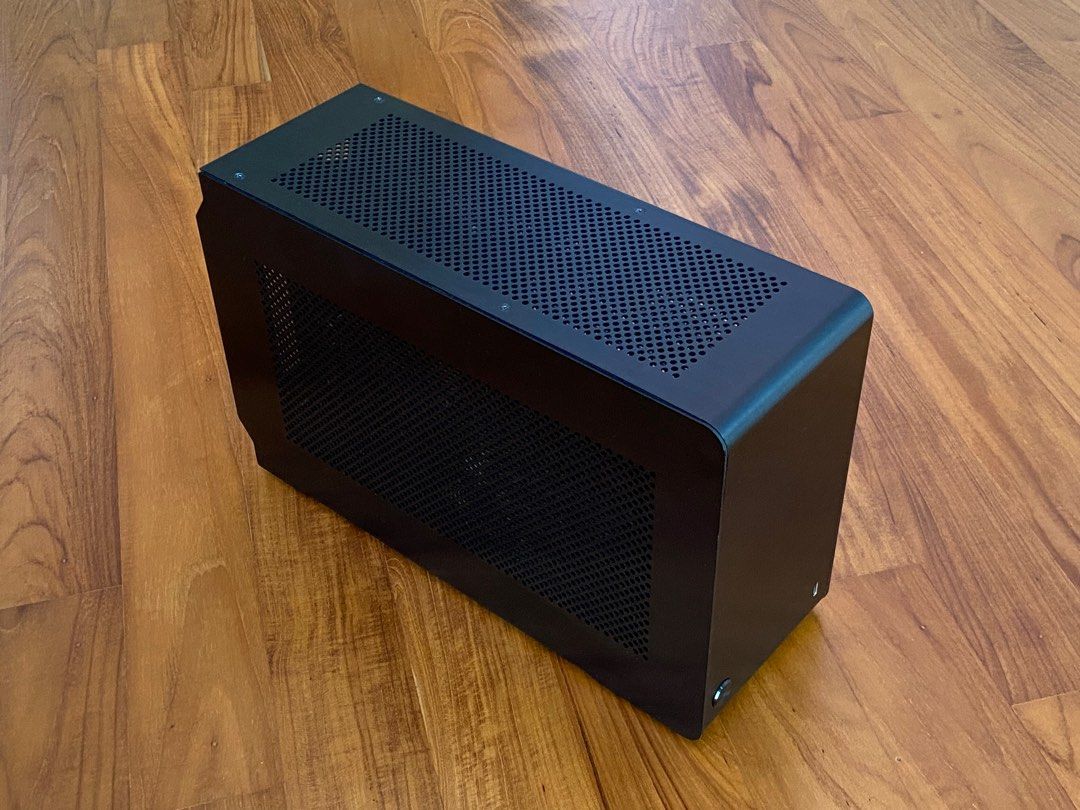 Dan Case A4-SFX V4, Computers & Tech, Desktops on Carousell