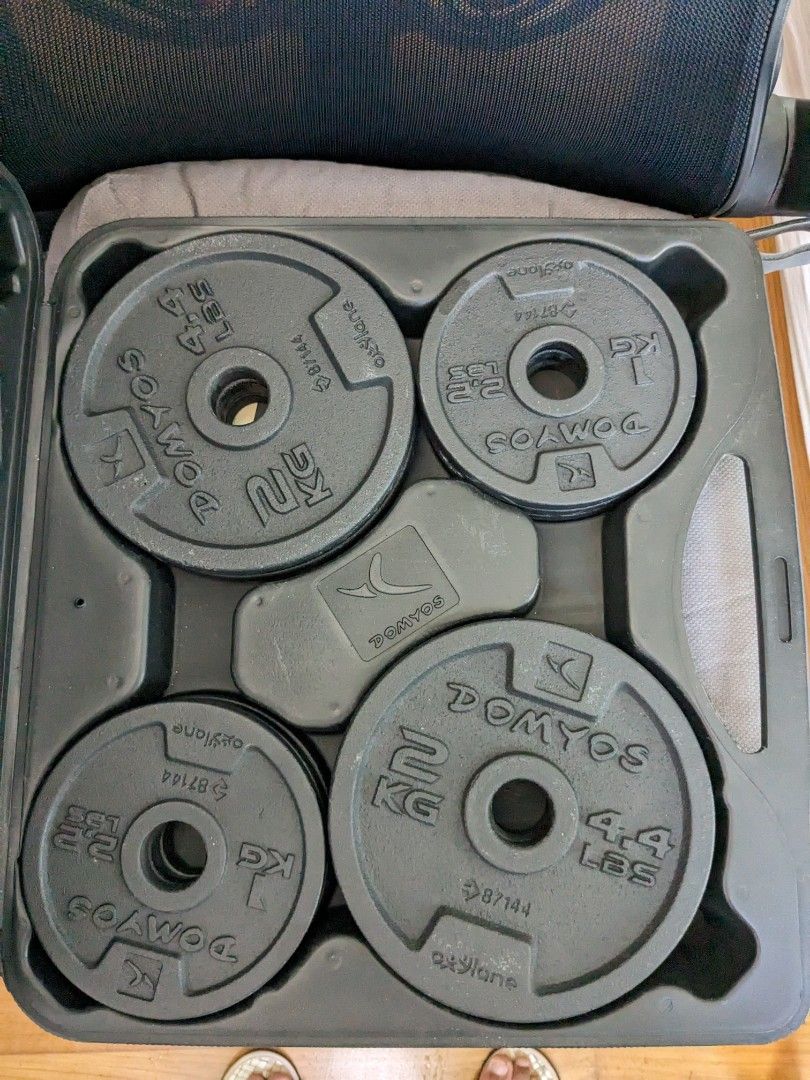 Decathlon free weight set, Sports Equipment, Exercise & Fitness ...