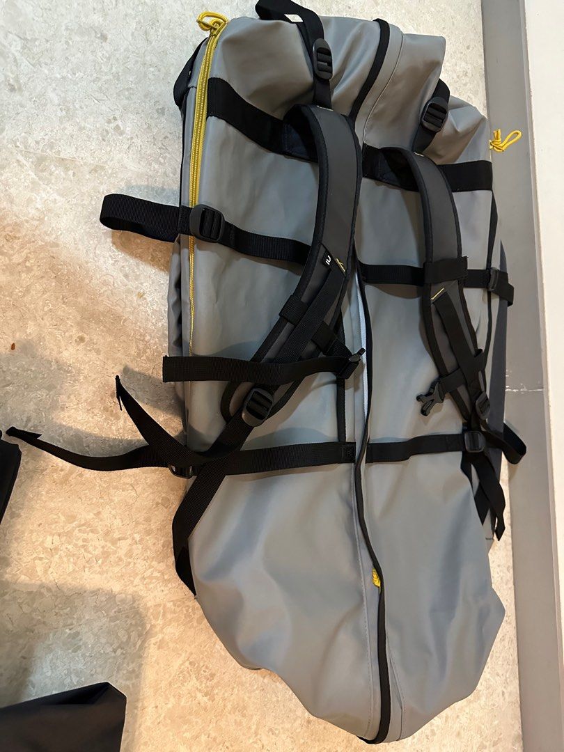 Decathlon Trekking 80-120l duffel bag carry forclaz extend - grey from ...