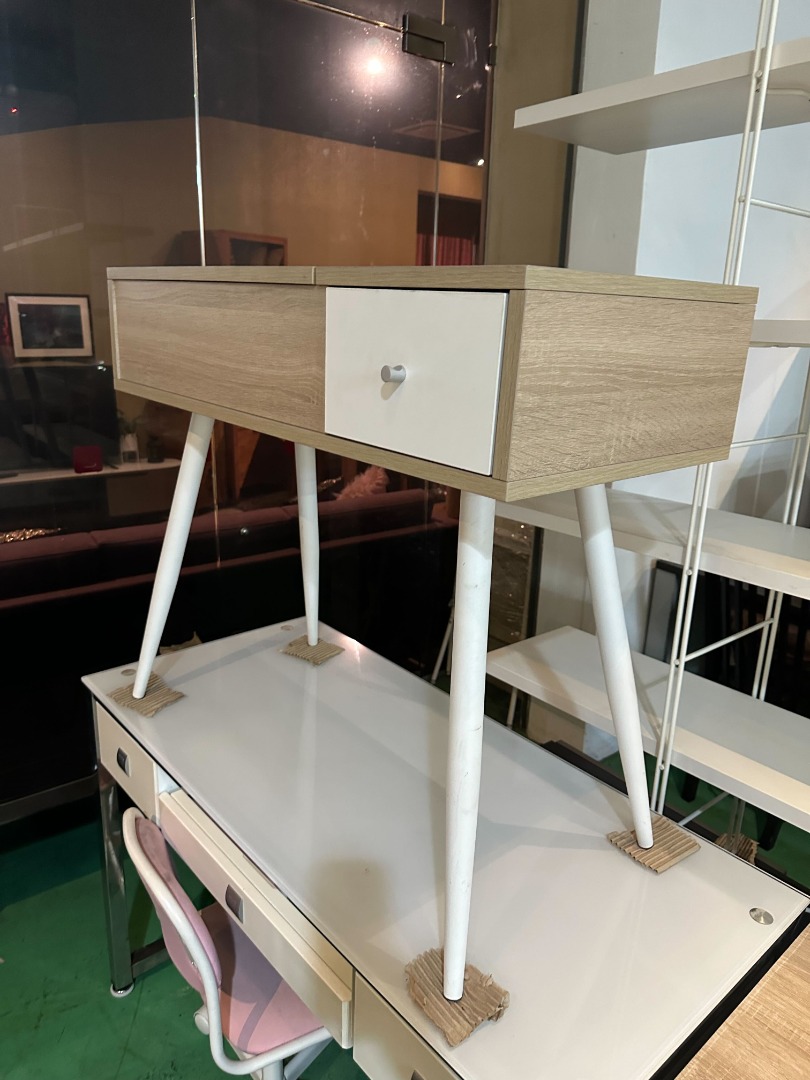 Dressing table with flip open mirror and storage, Furniture & Home ...