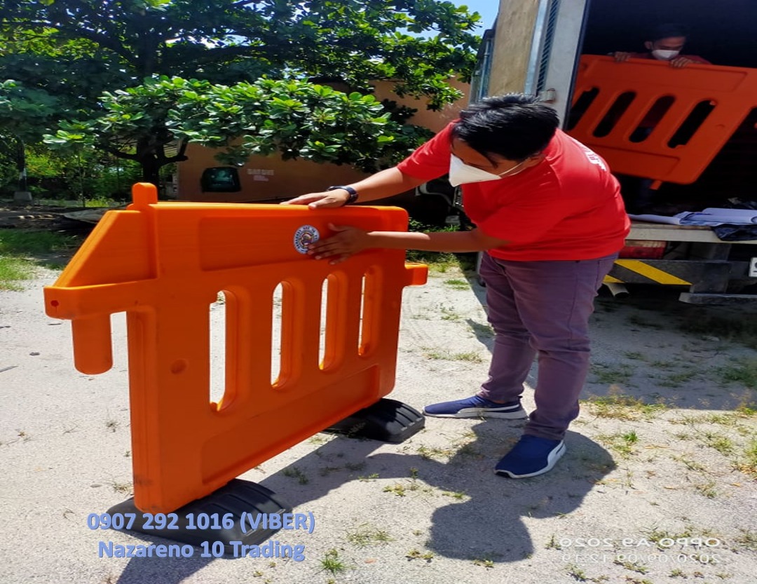 Fence barrier Plastic barricade 10, Commercial & Industrial ...