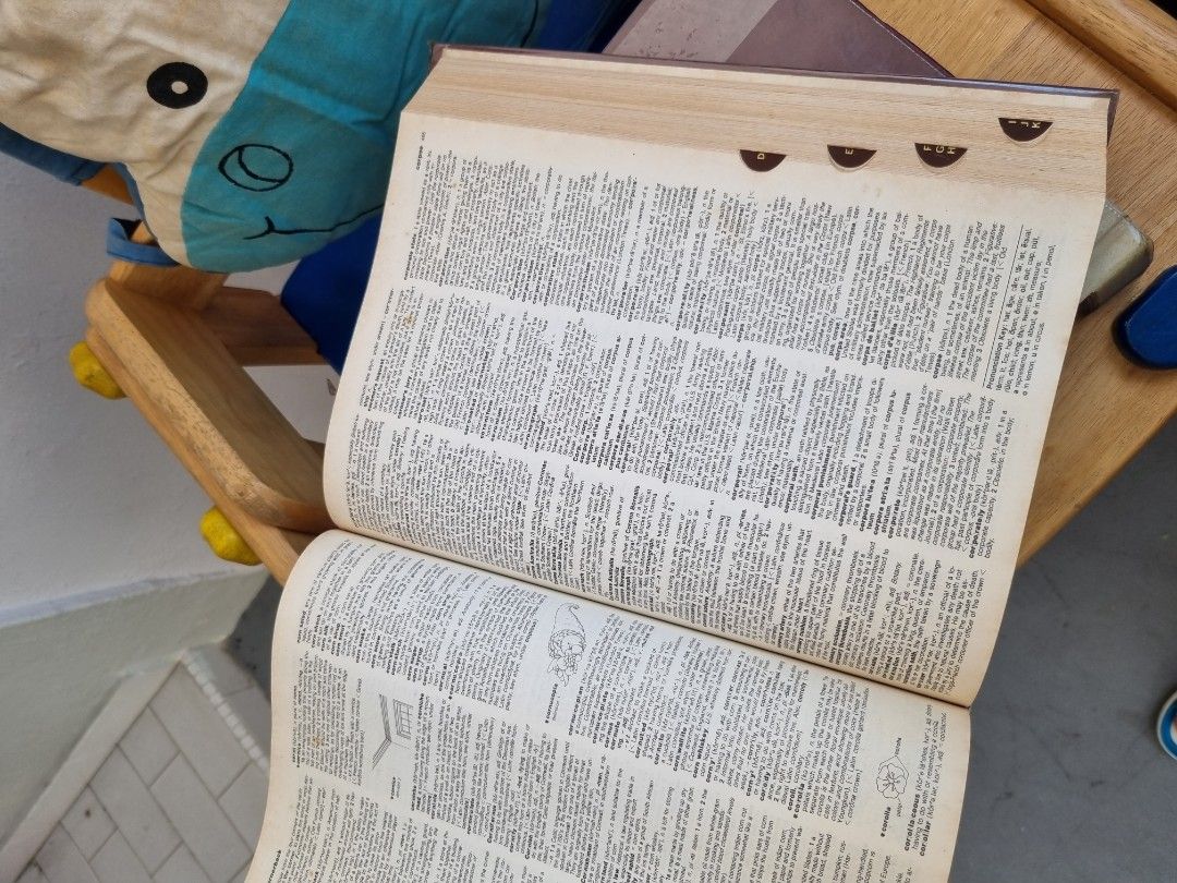 FREE selfcollect Bt Batok World Book Dictionary, Hobbies & Toys, Books ...