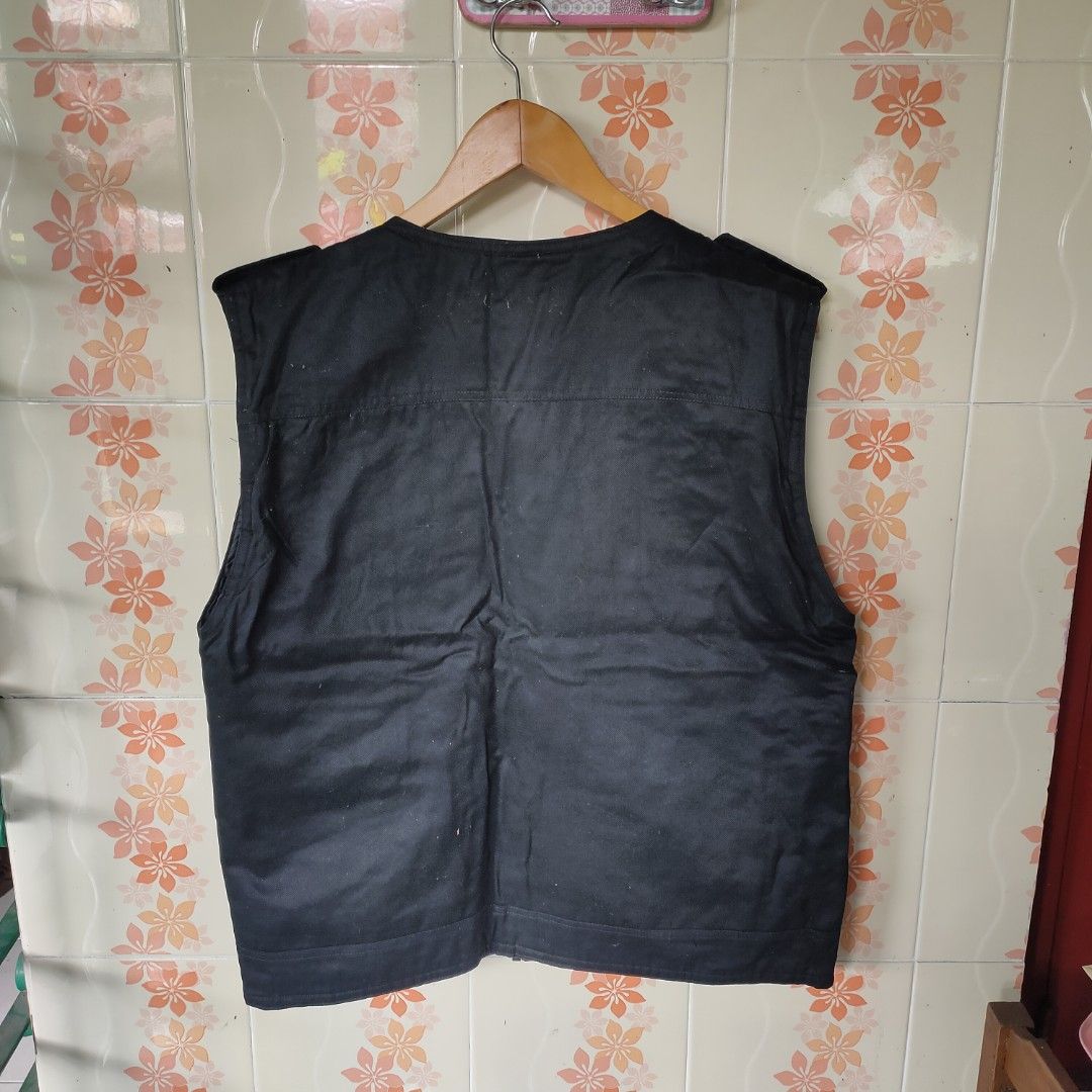 Freeong Vest rompi pocket vest korean rompi korea, Fesyen Pria, Pakaian ...