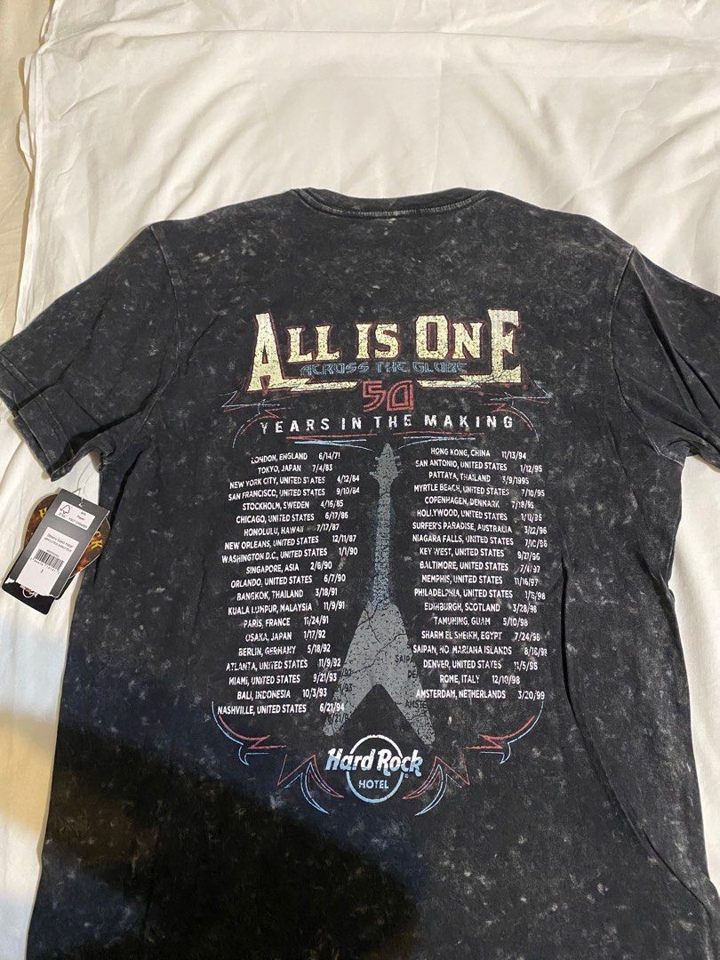 Hard Rock World Tour, Men's Fashion, Tops & Sets, Tshirts & Polo Shirts ...