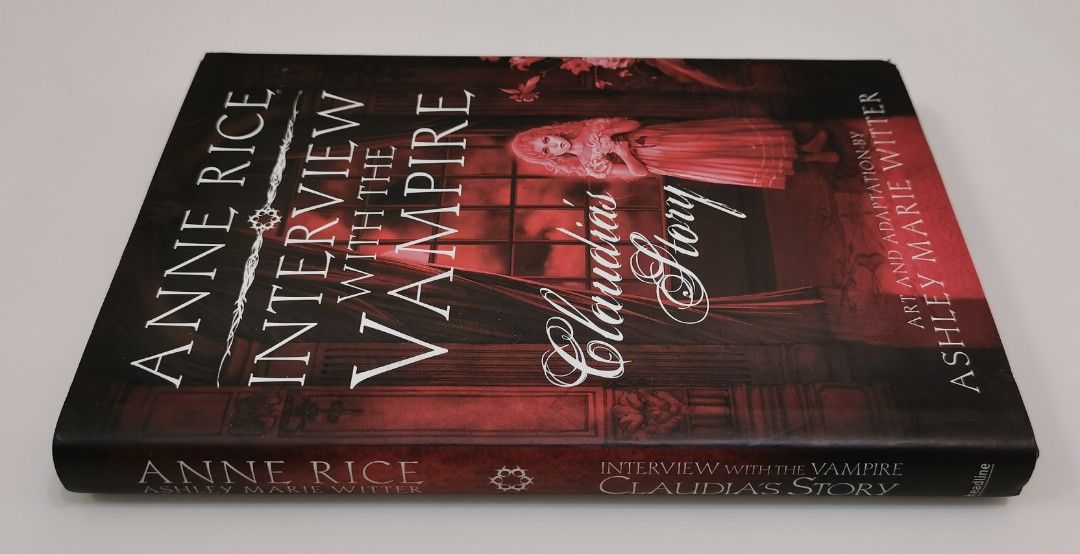 Hardcover. Illustrated graphic novel. INTERVIEW WITH THE VAMPIRE ...