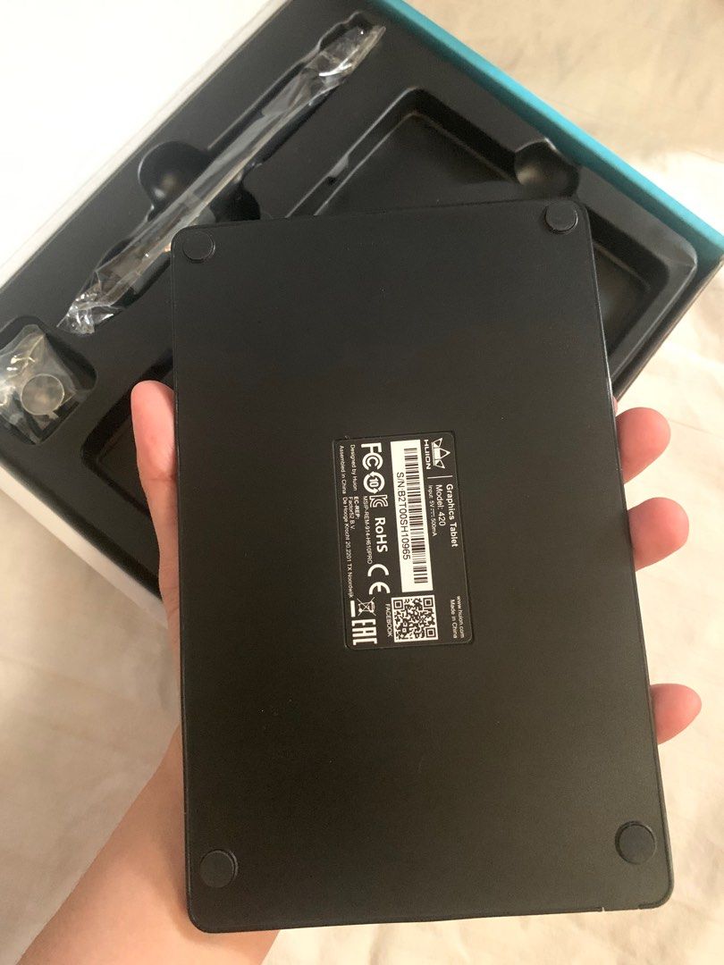 HUION 4 x 2.23 Inches OSU Tablet Graphics Drawing Pen Tablet - 420H ...