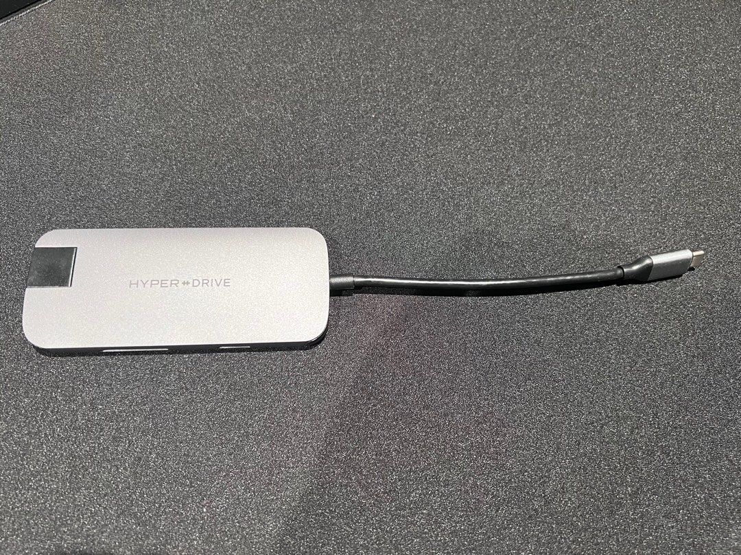 HyperDrive SLIM 8-in-1 USB-C Hub, 家庭電器, 電視 & 其他娛樂, 串流媒體及集線器 - Carousell