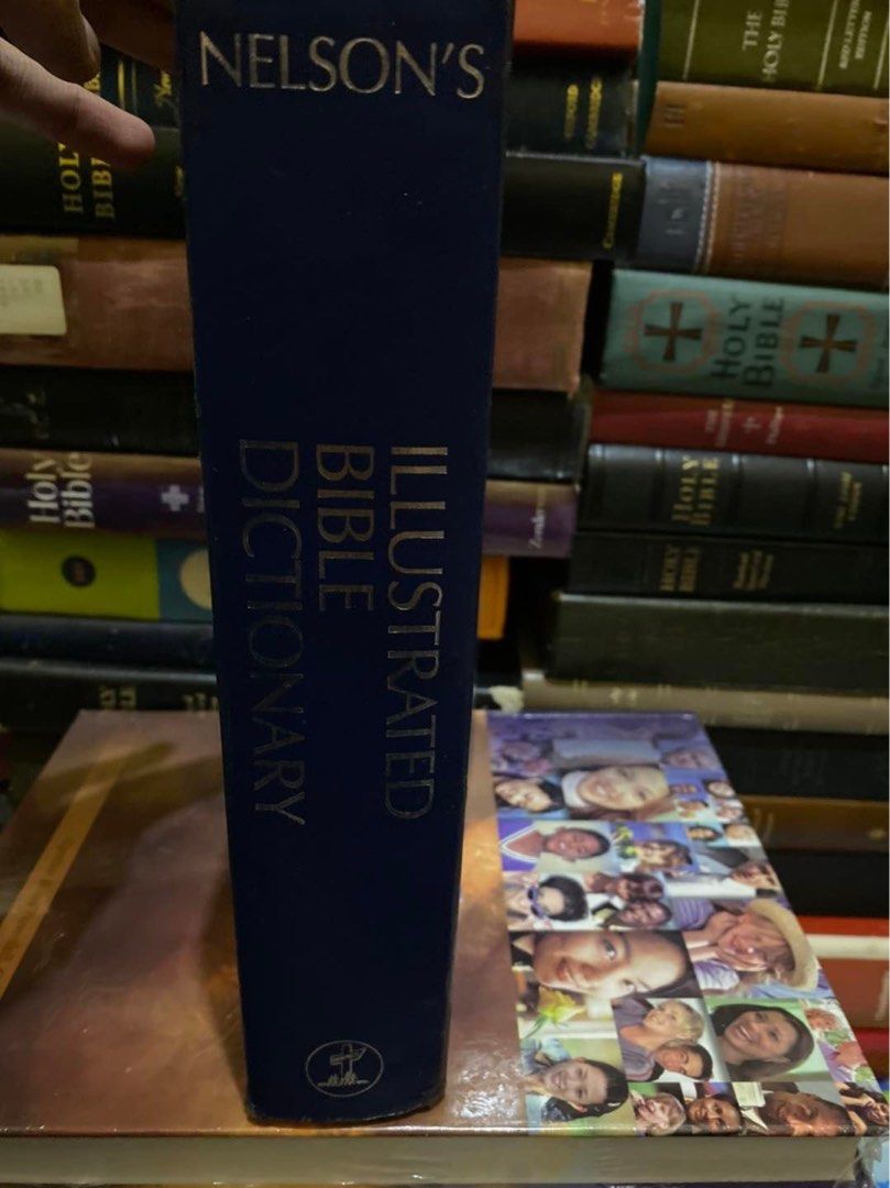 Illustrated Bible Dictionary Nelson, Hobbies & Toys, Books & Magazines ...