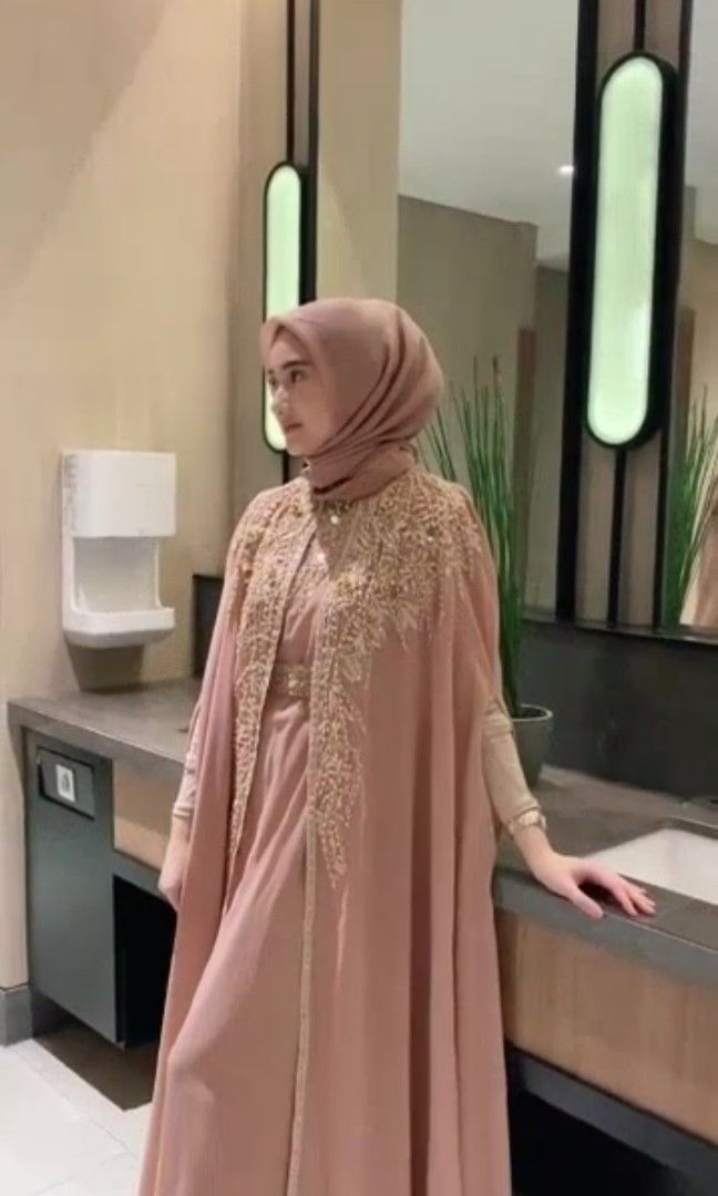 Kaftan Nude Luxury, Fesyen Wanita, Pakaian Wanita, Lainnya di Carousell