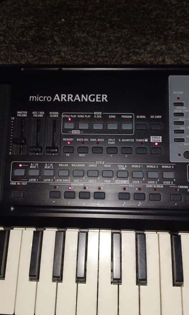 Korg arranger keyboard digital piano, Hobbies & Toys, Music & Media ...