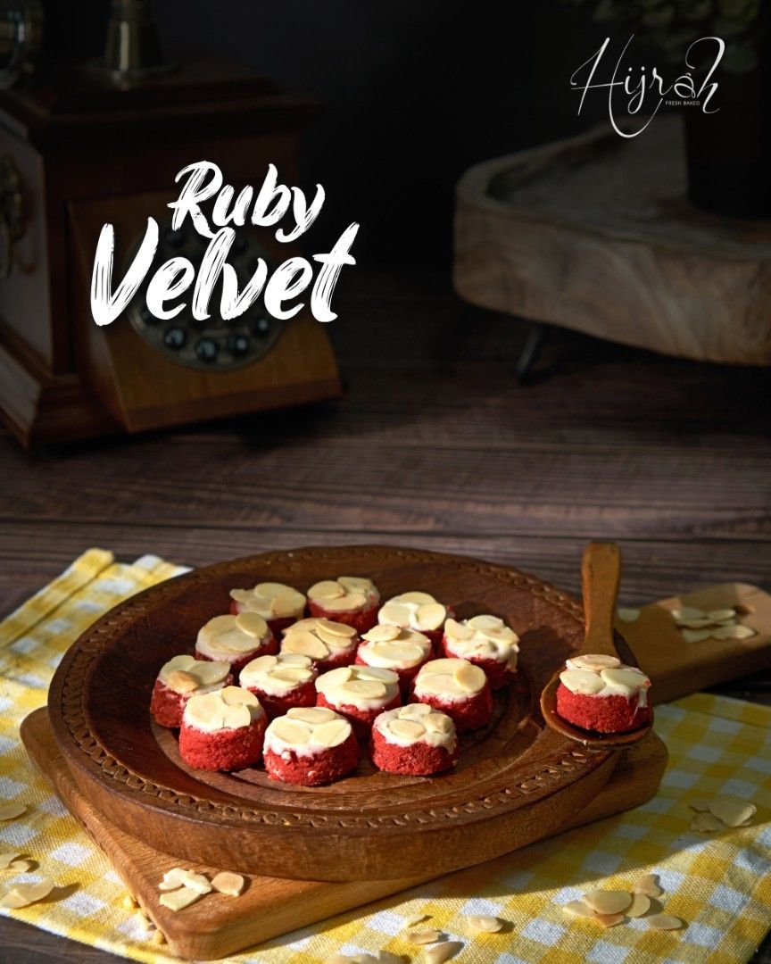 Kuih raya ruby velvet, Food & Drinks, Homemade Bakes on Carousell