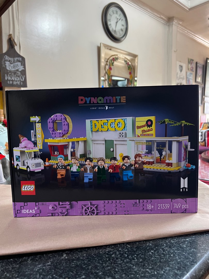 LEGO BTS Dynamite 21339 on Carousell