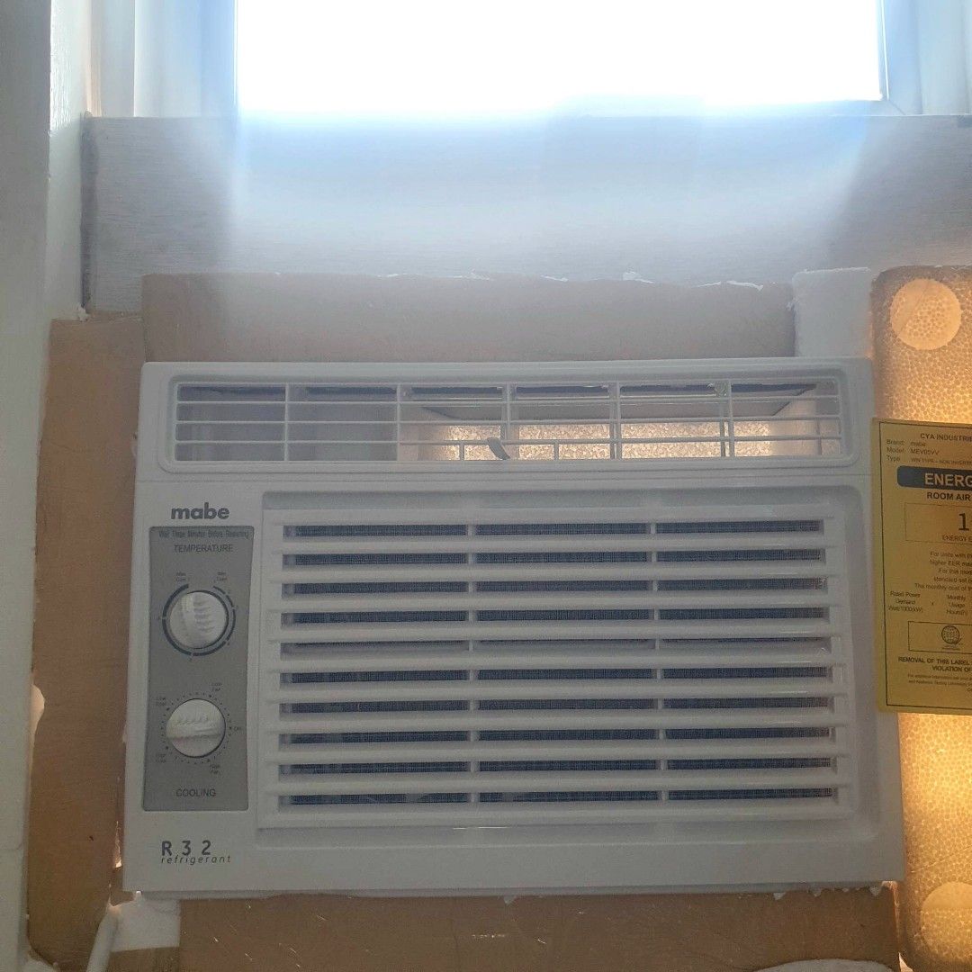 Mabe .6hp window type aircon, TV & Home Appliances, Air Conditioning ...