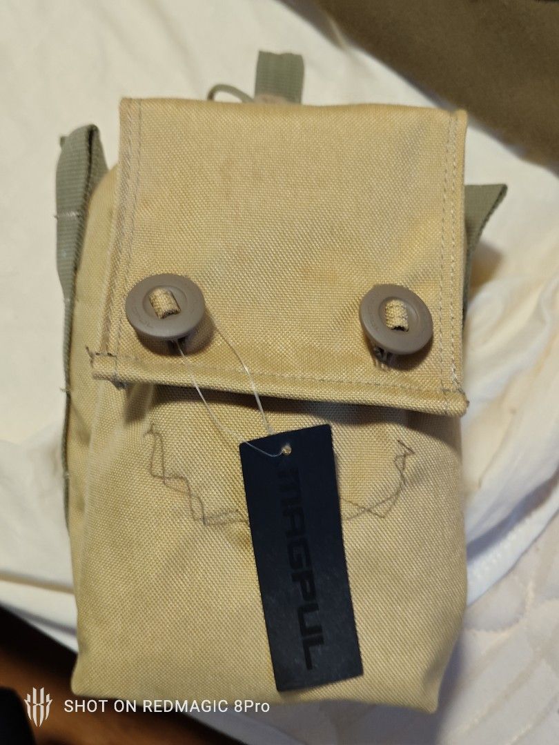 Magpul Happy Claymore Bag, Men's Fashion, Bags, Belt bags, Clutches and ...