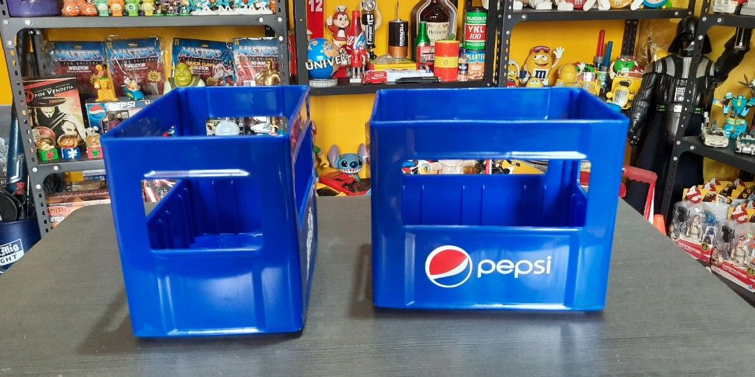 Mini Crates Pepsi and San Mig Light, Hobbies & Toys, Memorabilia ...