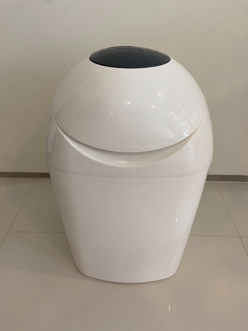 Nappy disposal - TommeeTippee, Babies & Kids, Bathing & Changing, Baby ...