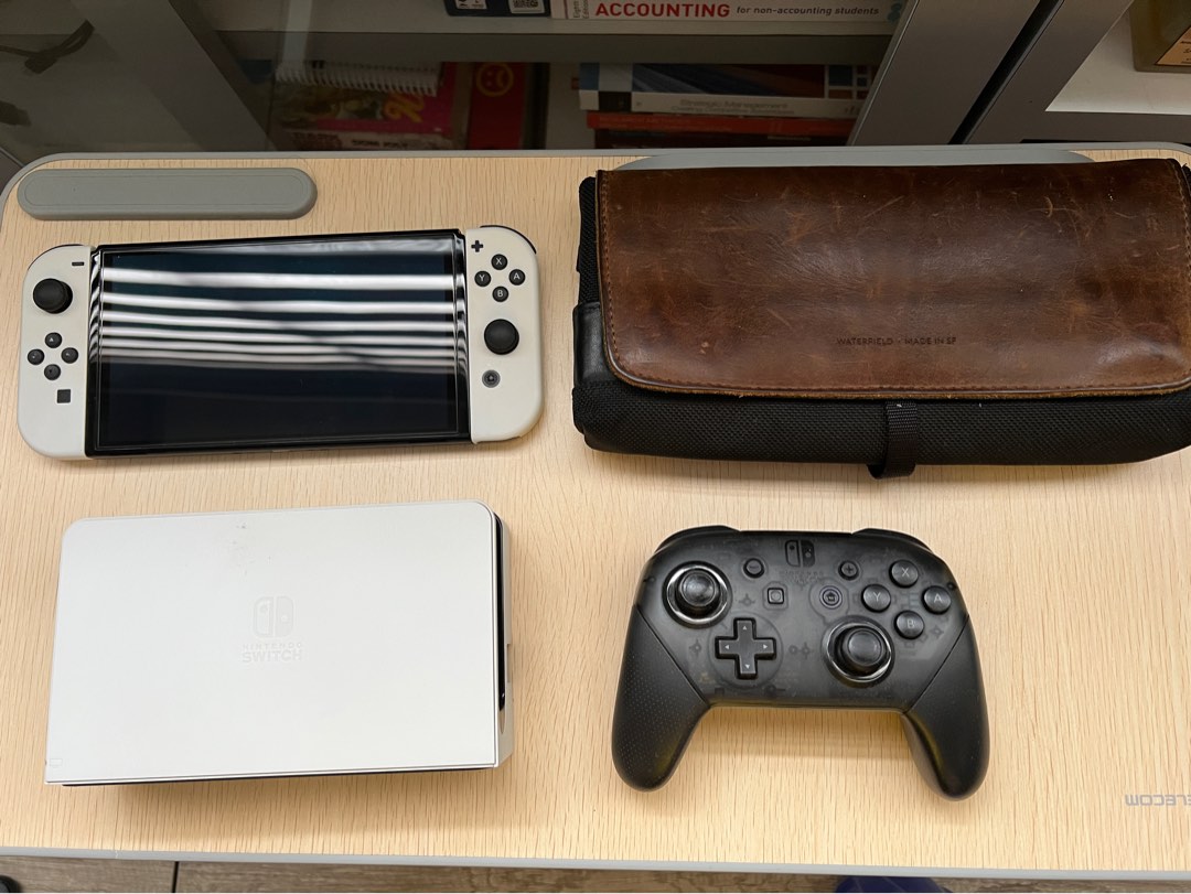 Nintendo Switch OLED with 256gb micro sd card for sale., Video Gaming ...