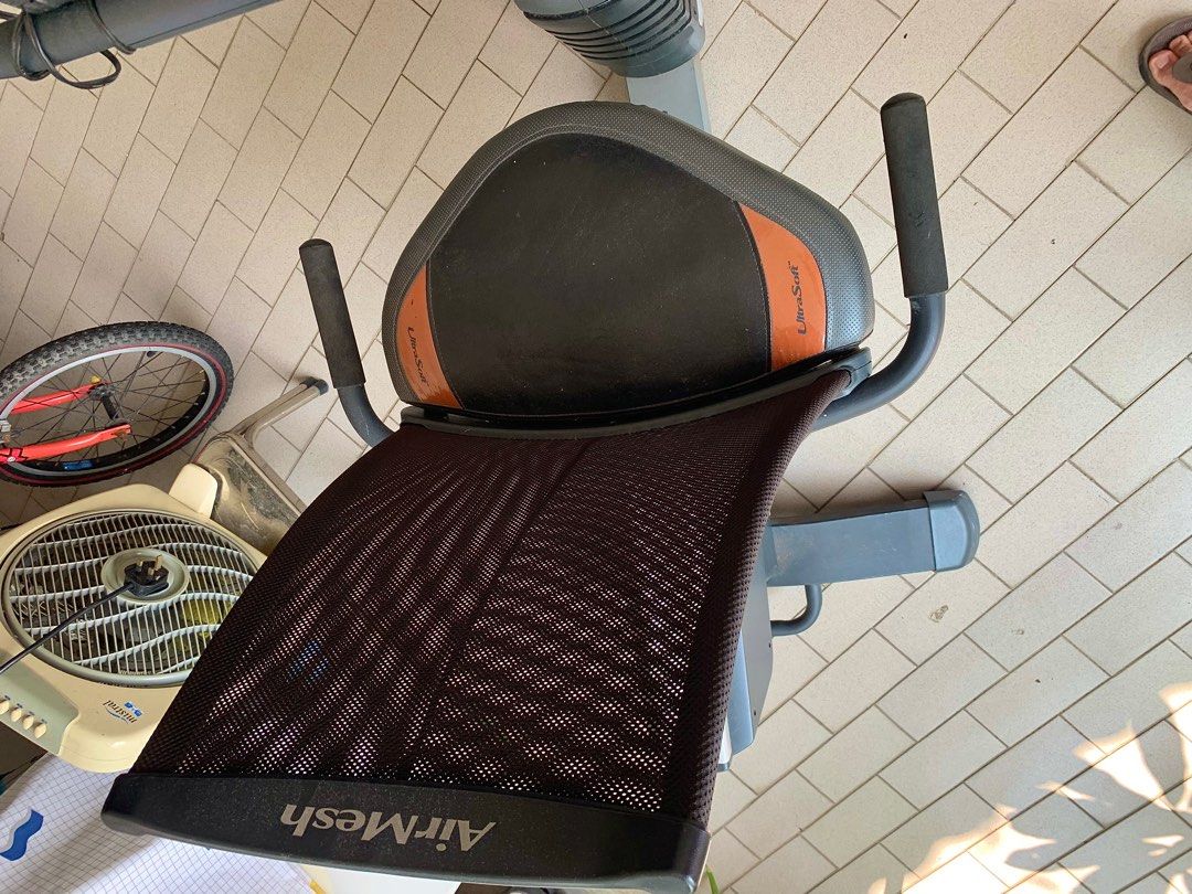 Nordictrack Audiorider Recumbent Exercise cycle R400, Sports Equipment ...