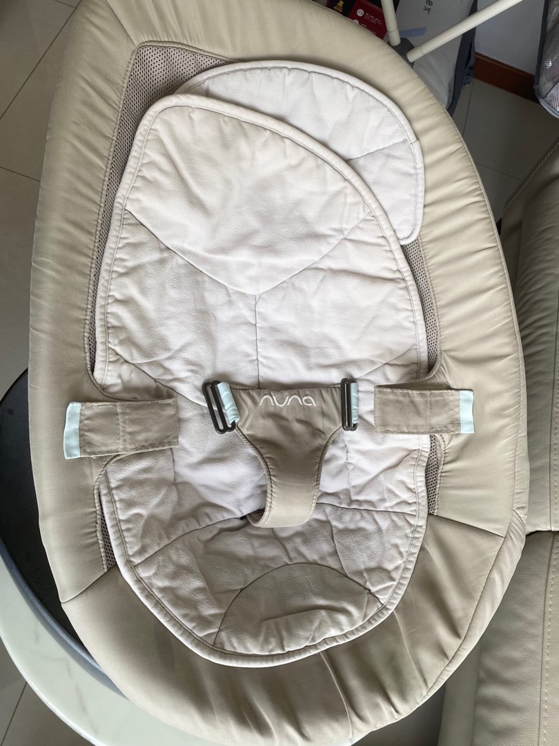 Nuna leaf curv baby rocker baby swing baby chair, Babies & Kids, Baby ...