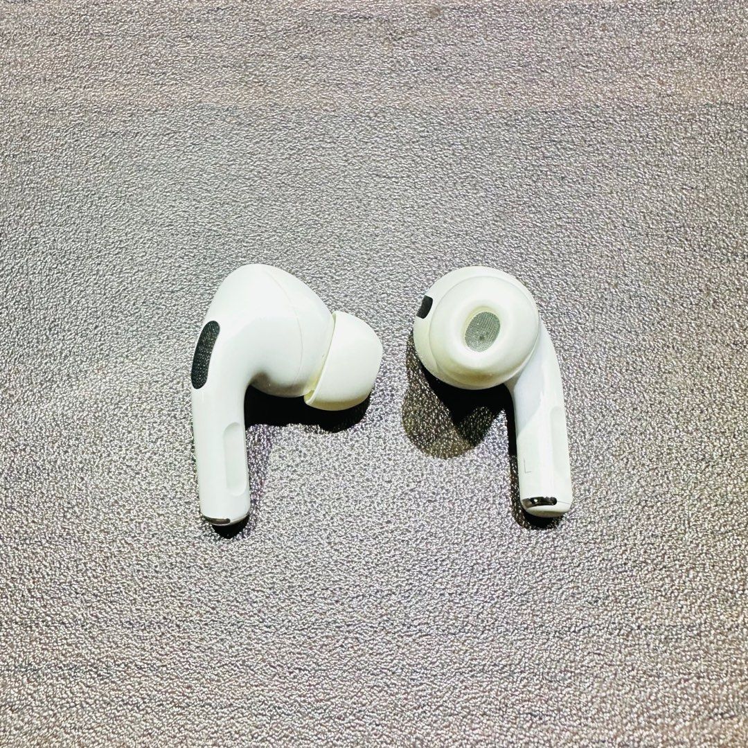 Original Apple Airpods Pro (1st Generation), Audio, Earphones on Carousell
