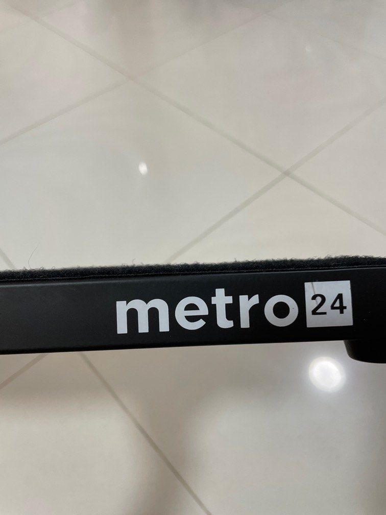 Pedal train Metro 24 Pedalboard and Bag, Hobbies & Toys, Music & Media ...