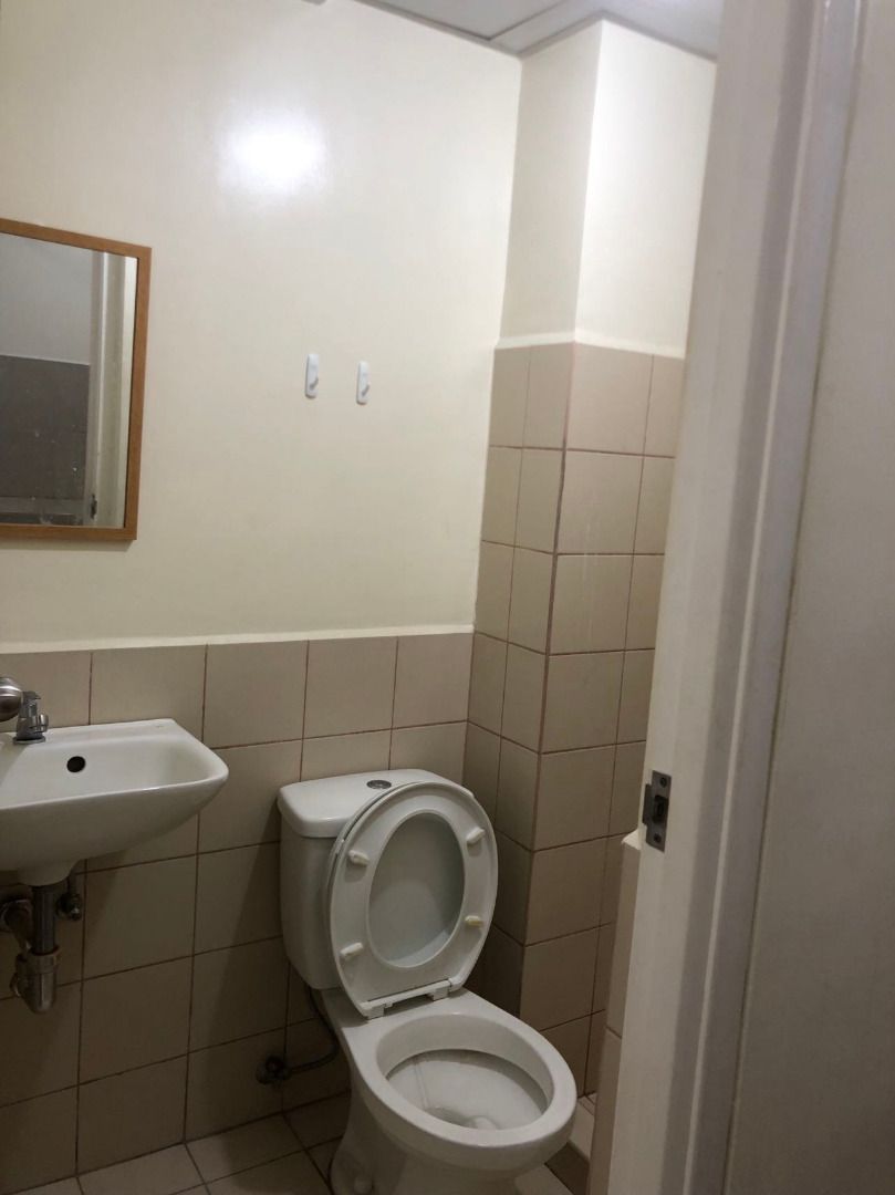 PINES PEAK TOWER 2, Property, Rentals, Apartments & Condos on Carousell