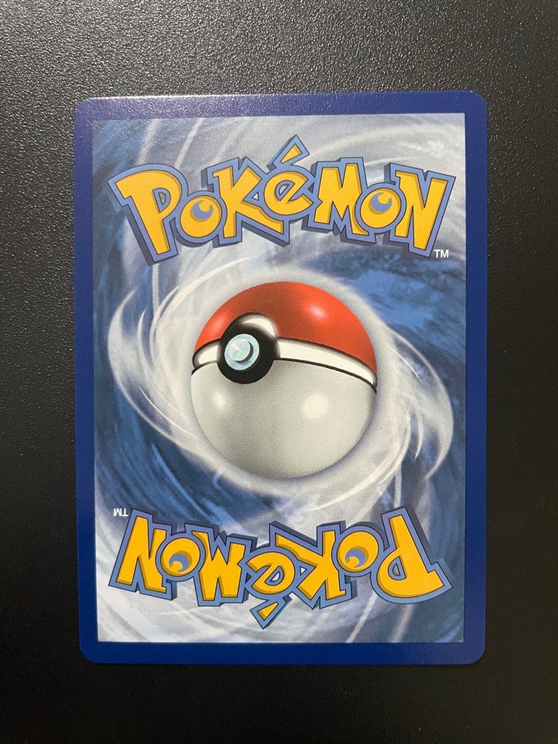 Pokemon TCG Gyarados VMAX - 207/203 - Hyper Rare Sword & Shield ...