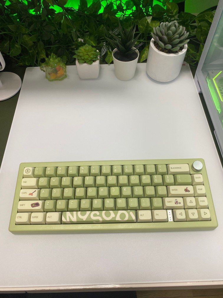 SILENT custom mechanical keyboard keyboard GMK67, Computers & Tech ...