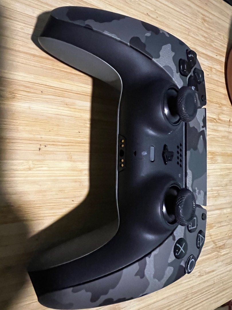 PS5 Dualsense camouflage controller, Video Gaming, Gaming Accessories ...