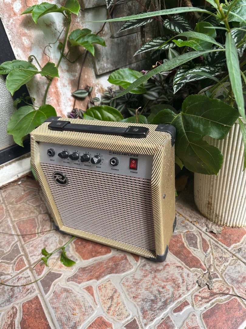 RJ Bass Amplifier - 20 Watts, Hobbies & Toys, Music & Media, Musical ...