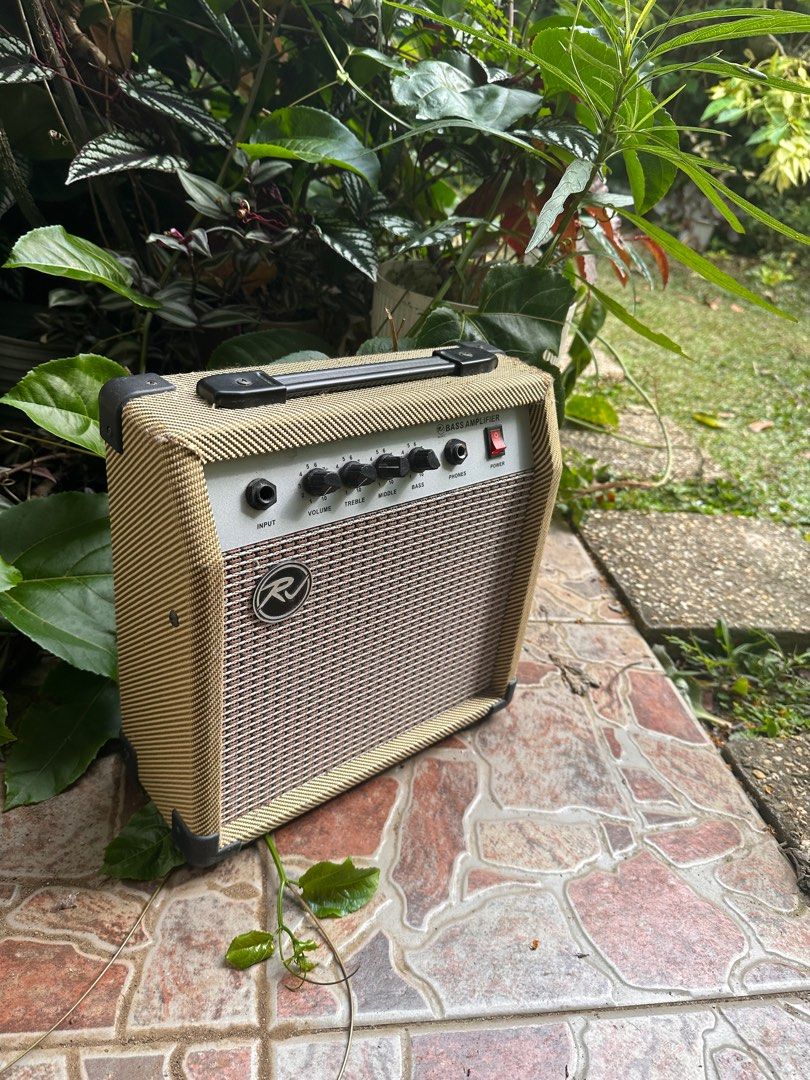 RJ Bass Amplifier - 20 Watts, Hobbies & Toys, Music & Media, Musical ...