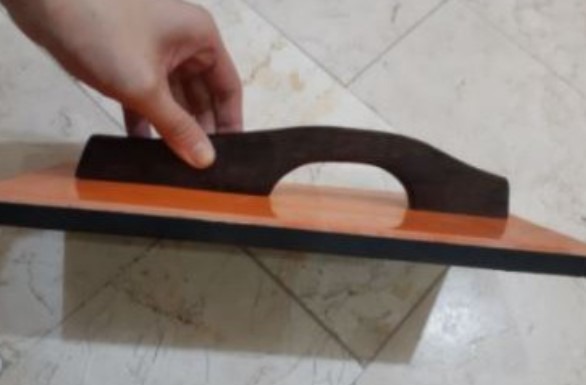 Rubber Plastering Trowel / Cement Trowel Wood Handle (Big) Rodelang ...