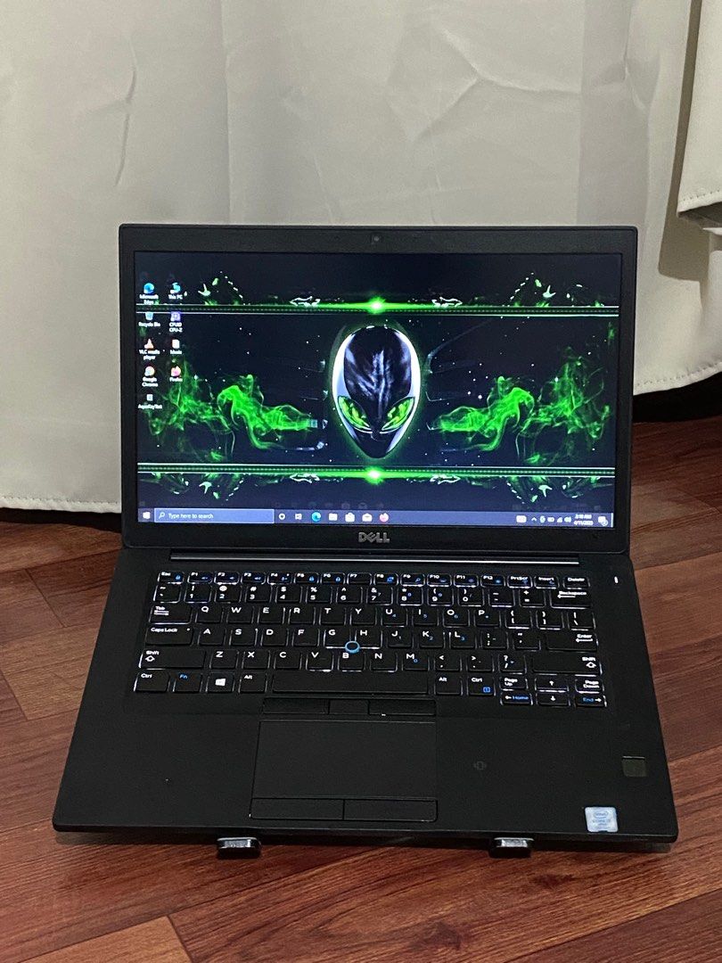 Rush Dell Gaming I7 7th GEN VPRO 8GB RAM DDR4 256GB SSD BACKLIT KEYBOARD FINGERPRINT 100