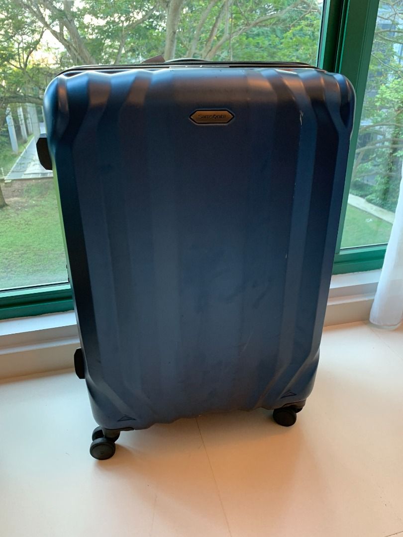 Samsonite hardside 27" spinner, Hobbies & Toys, Travel, Luggage on ...