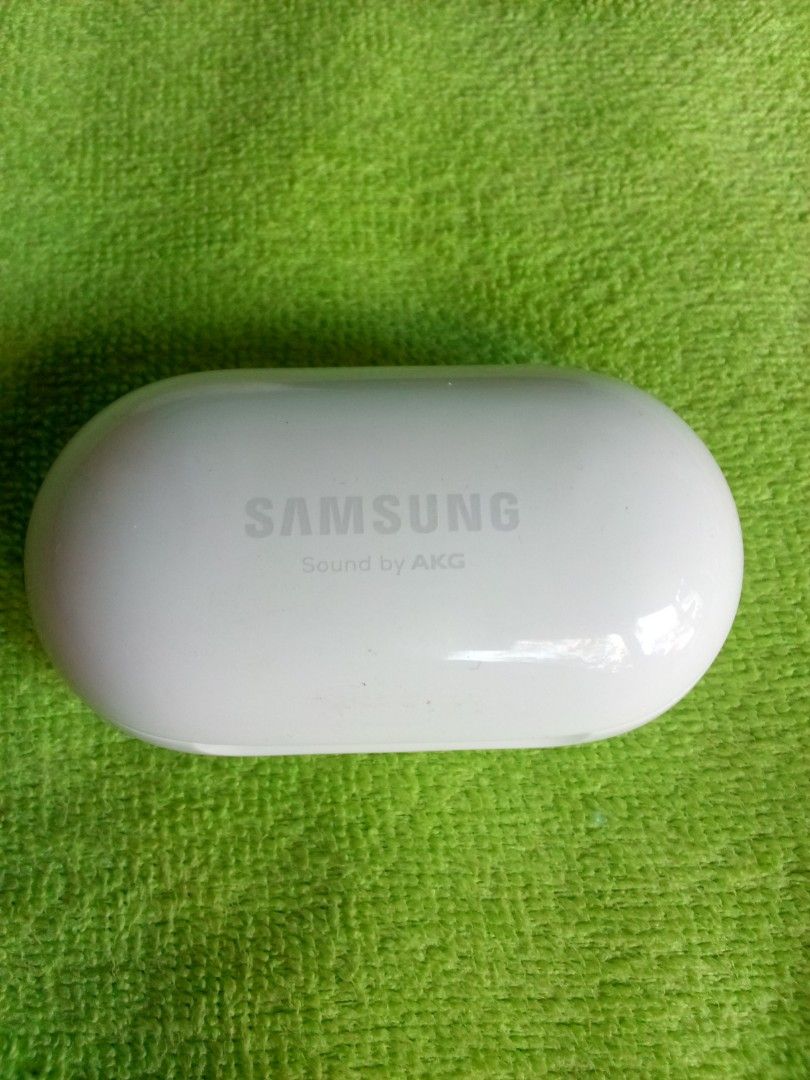 Samsung earbuds/ case replacement, Mobile Phones & Gadgets, Wearables ...