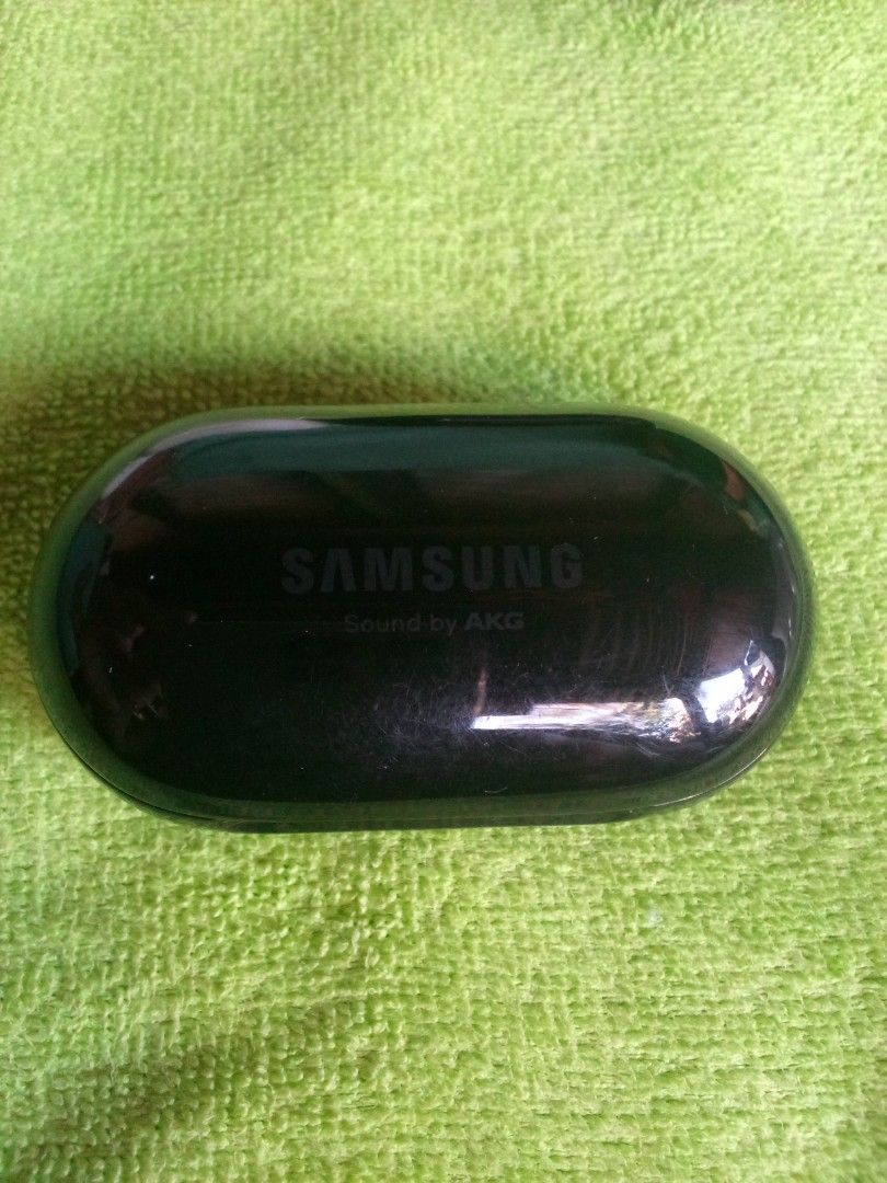 Samsung earbuds/ case replacement, Mobile Phones & Gadgets, Wearables ...