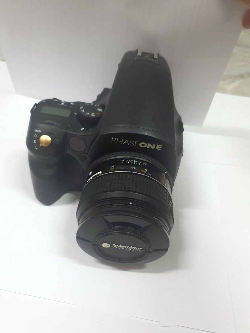 Selling Phase One 645df c/w digital back P40+ / Schnieder 80mm/f2.8 ...