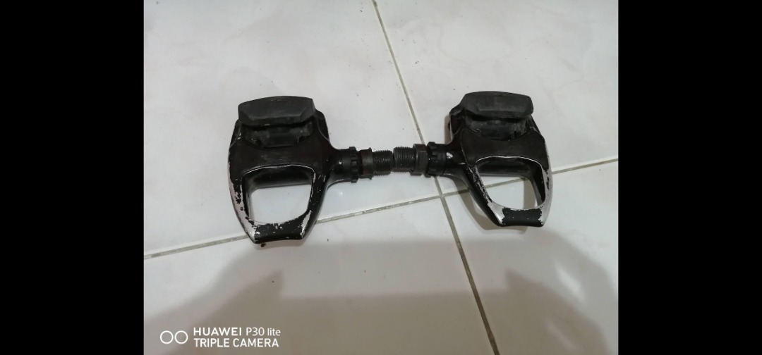 Shimano cleats / pedals fixie / fixed gear / road bike, Sports ...