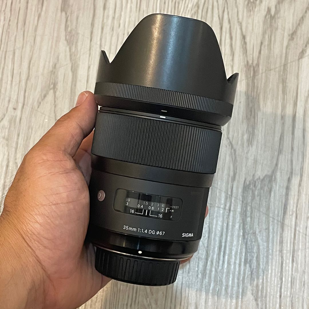 SIGMA ART 35mm f1.4 (NIKON), Photography, Lens & Kits on Carousell