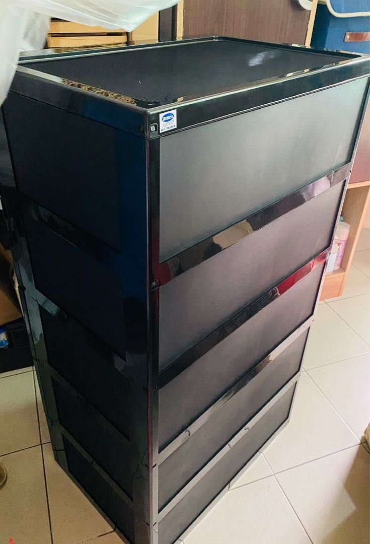 Uratex Monoblock Lock-It 5 Layer Drawer, Photography, Photography ...