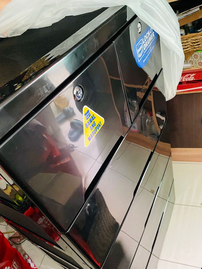 Uratex Monoblock Lock-It 5 Layer Drawer, Photography, Photography ...