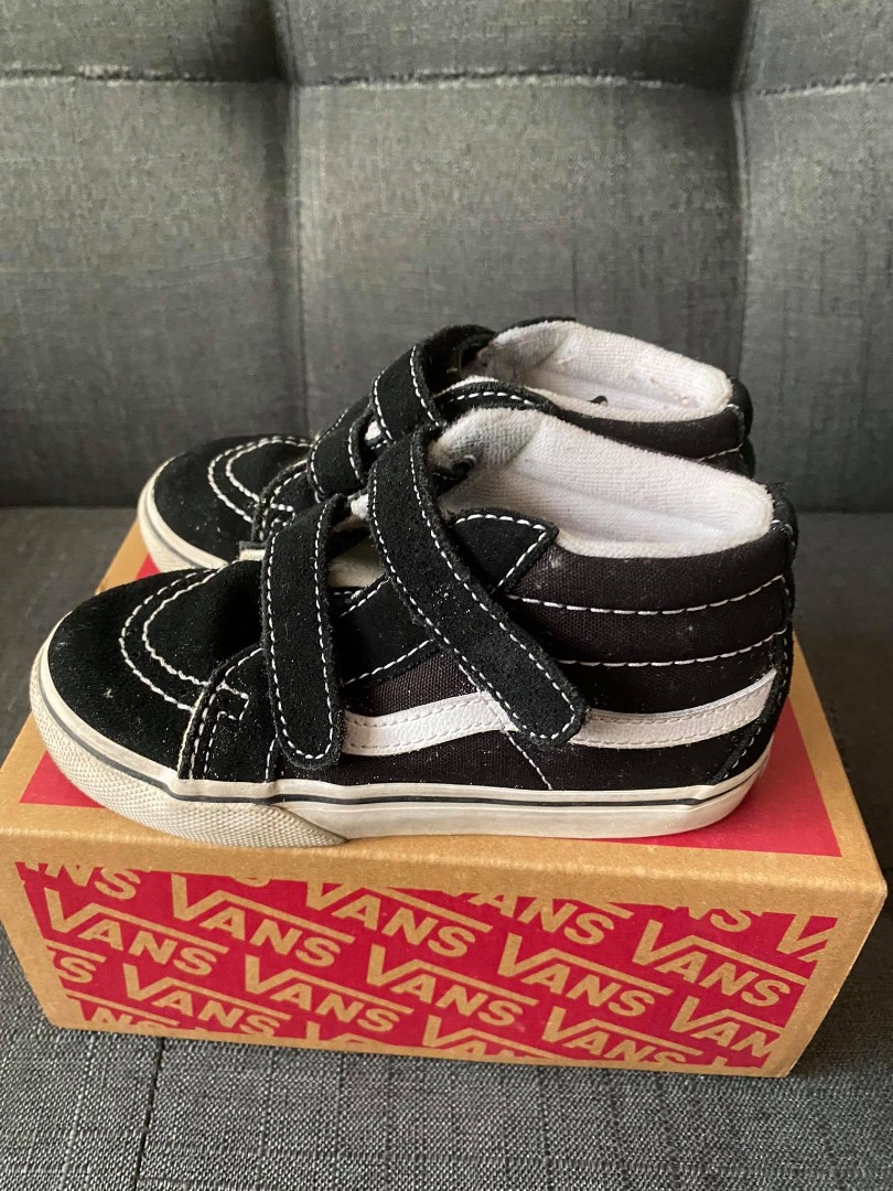 VANS for kids (please see pics for actual item and size information ...