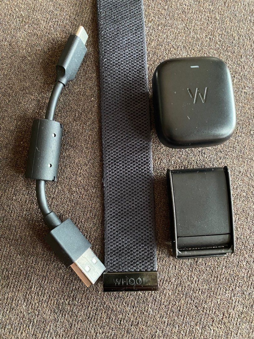 Whoop 4.0 Health Tracker, Health & Nutrition, Health Monitors ...