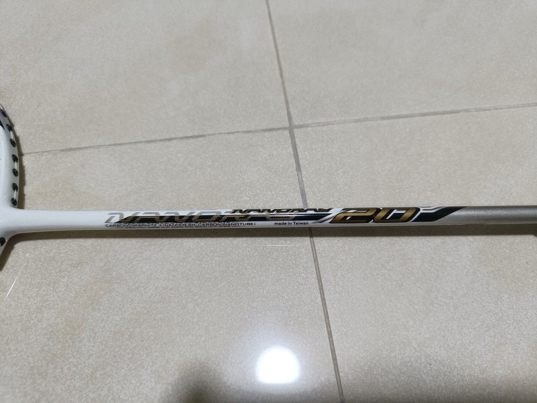 Yonex badminton racket (Nanospeed 500, Nanoray 20), Sports Equipment ...