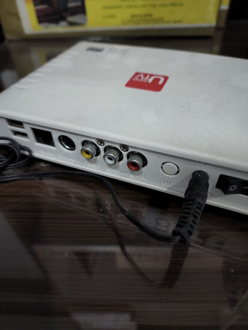 ZTE STB Set Top Box TV for UseeTV Telkom ZXV10, Elektronik, TV ...